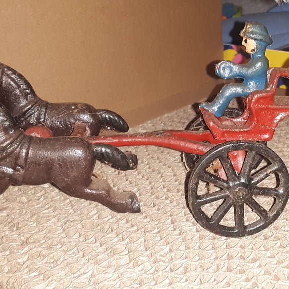 Accents | Vintage Cast Iron Horse Drawn Fire Carriage Pump Wagon With ...